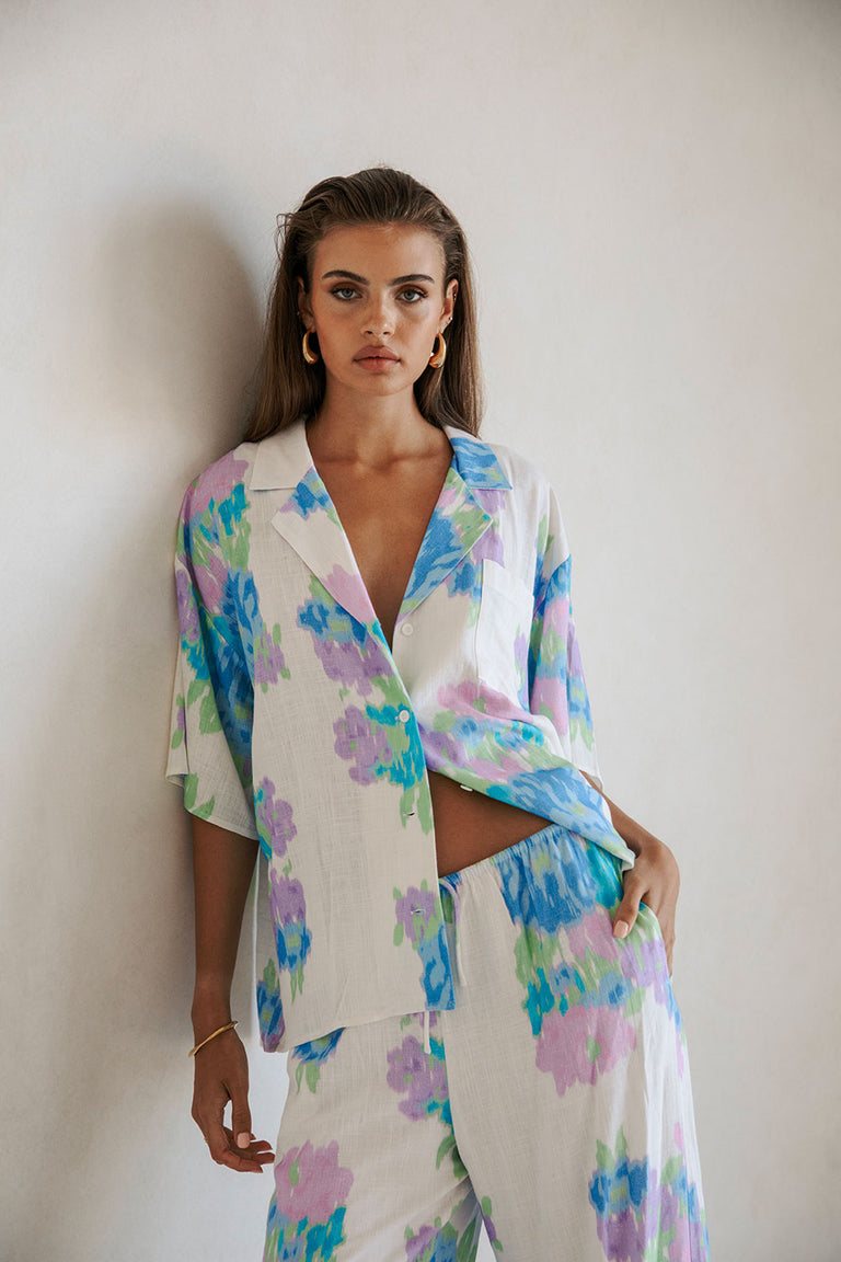 Immi Button Up Top - Floral Print Blue White Purple – SABO