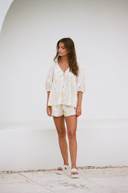 SAMPLE-Parklyn Puff Top