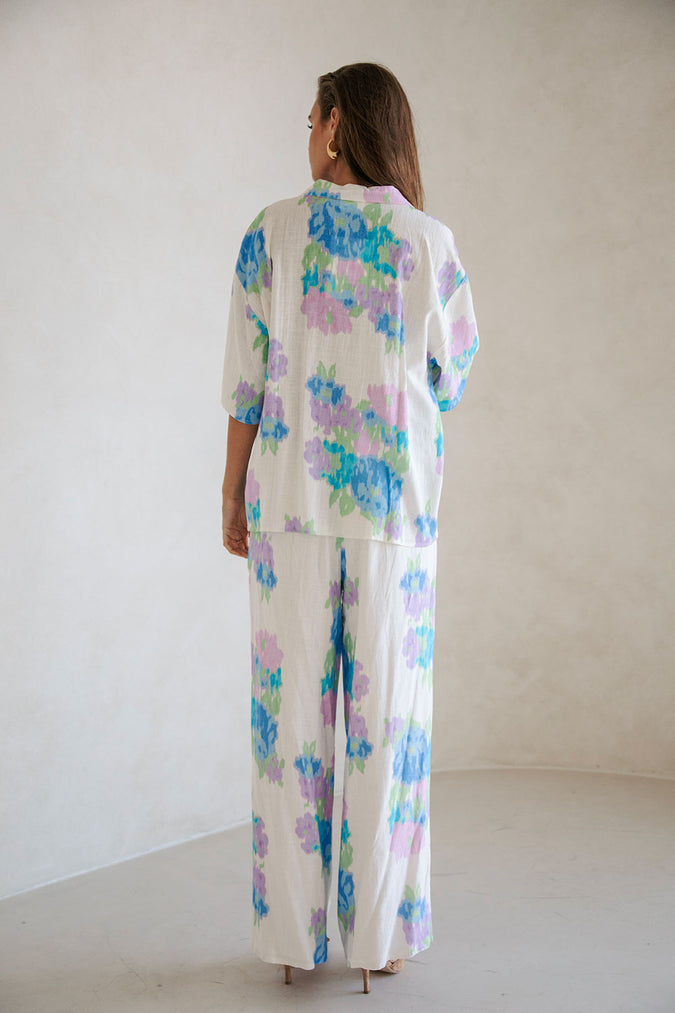 Immi Button Up Top - Floral Print Blue White Purple – SABO